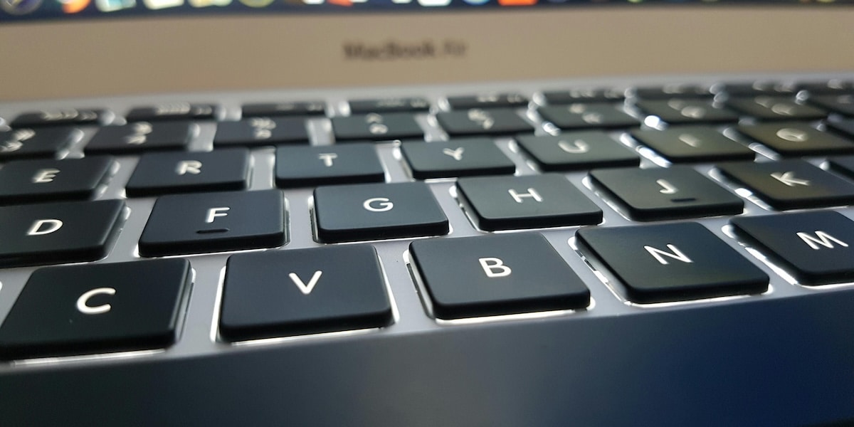 What are Butterfly Switches? - Mech Keybs